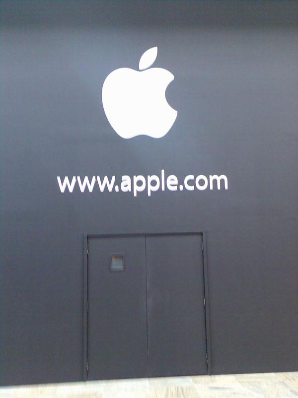 Briefly: X1900 Mac Pro ships, new nano ramping | AppleInsider